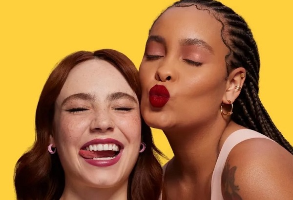O Boticário lança nova Linha Intense Pop com preços acessíveis O Boticário lança nova Linha Intense Pop com preços acessíveis